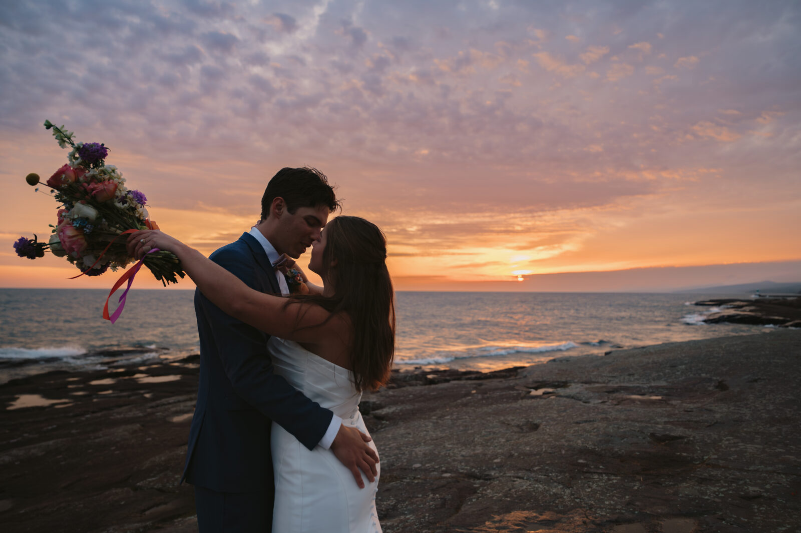 What Is Eloping? And Why It Might Be Perfect for You